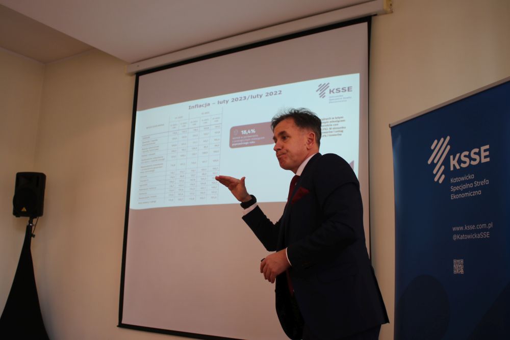 Eksperci KSSE spotkali z przedsiębiorcami | Urząd Miasta